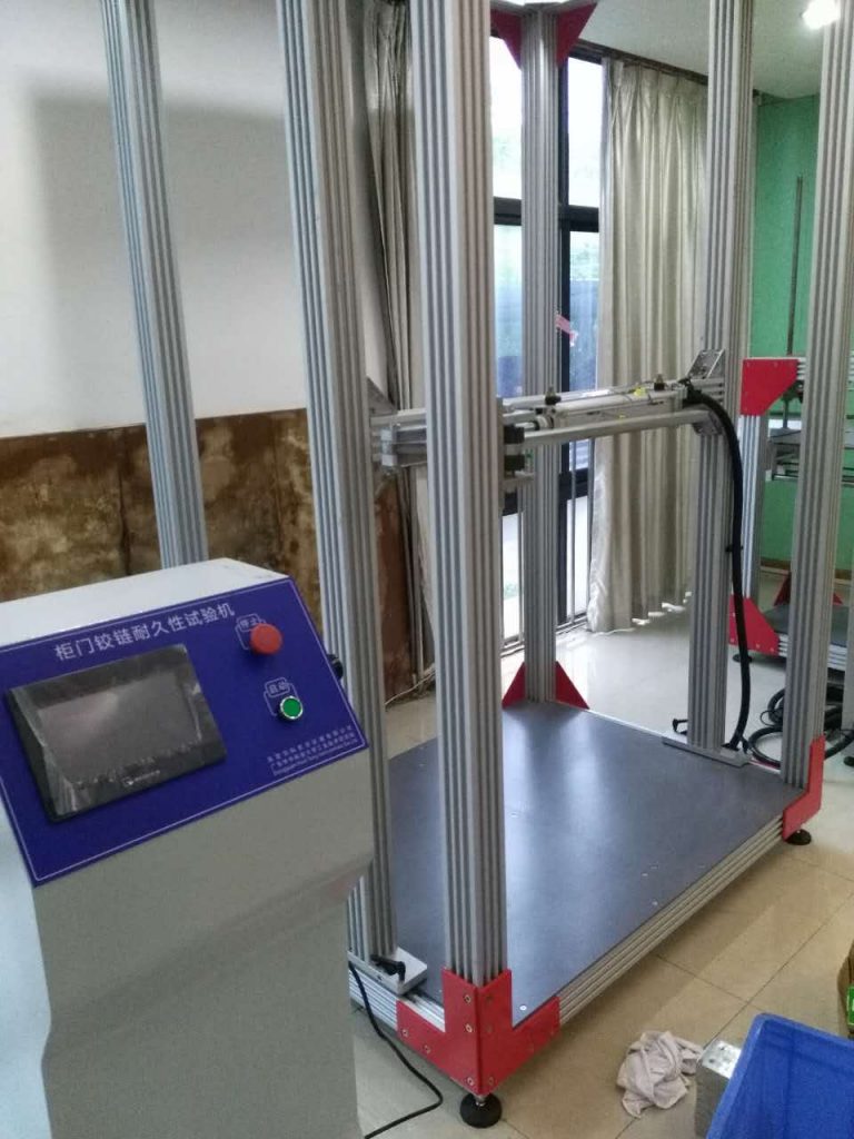 How does the Door Hinge Testing Machine Perform Fatigue Testing?